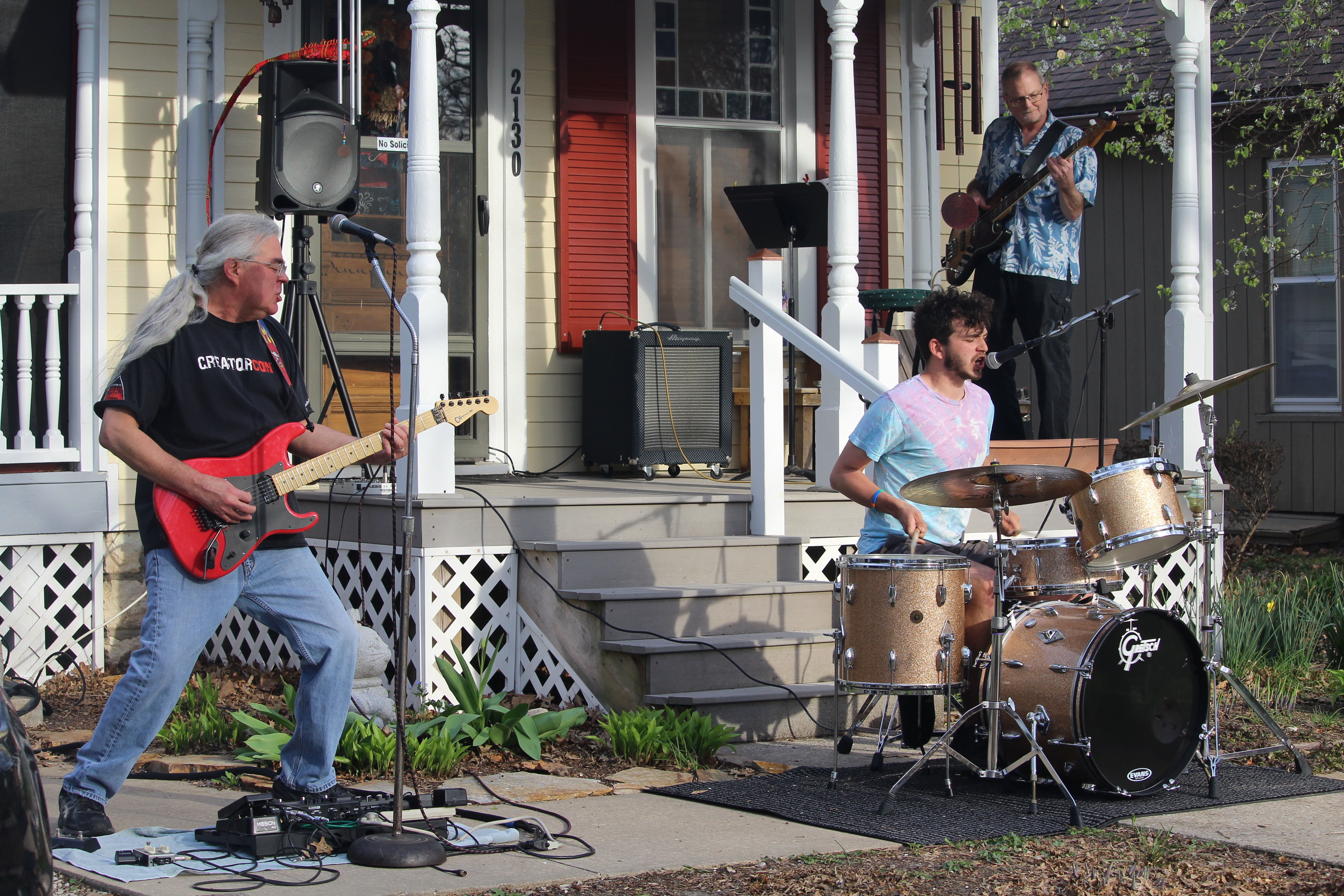 Rock band’s porch becomes music venue for quarantined neighbors | News ...
